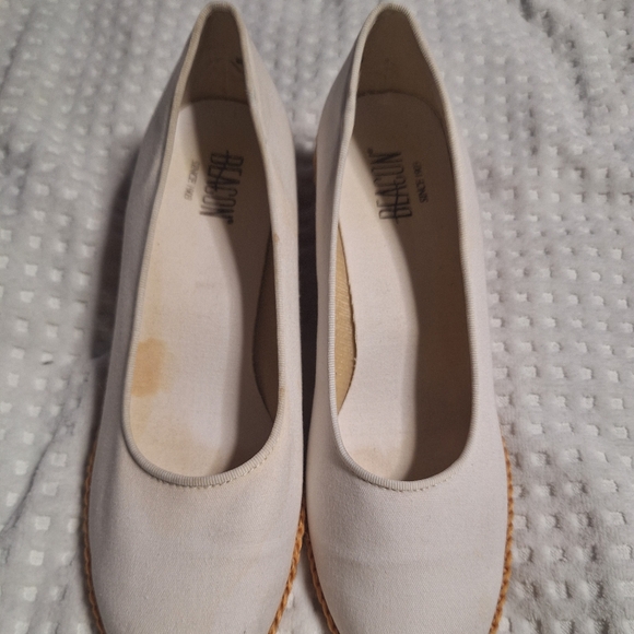 Beacon | Shoes | Beacon Womens M Phoenix Casual Espadrille Loafer White ...